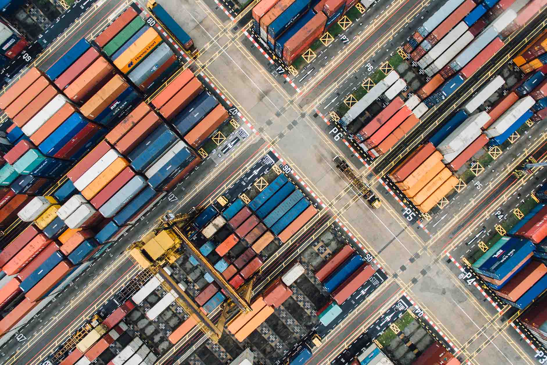 Smart shipping containers and maritime connectivity - Telecom26